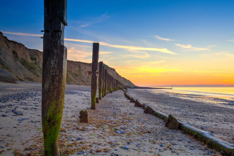 Best Seaside Resorts UK - Ultimate List Top 128